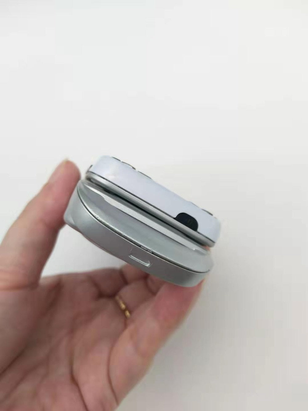 Sony Ericsson W550i Original Rotate Slide phone – Chinar Cart